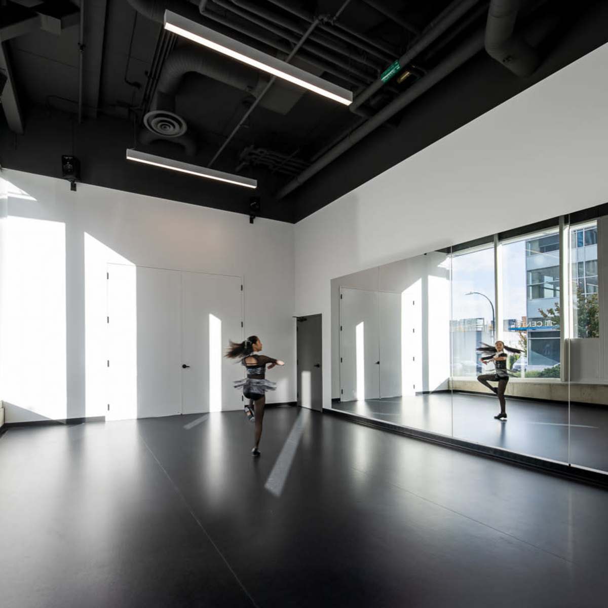 Modern Downtown Dance Studios & Black Box Theatre, Vancouver ...