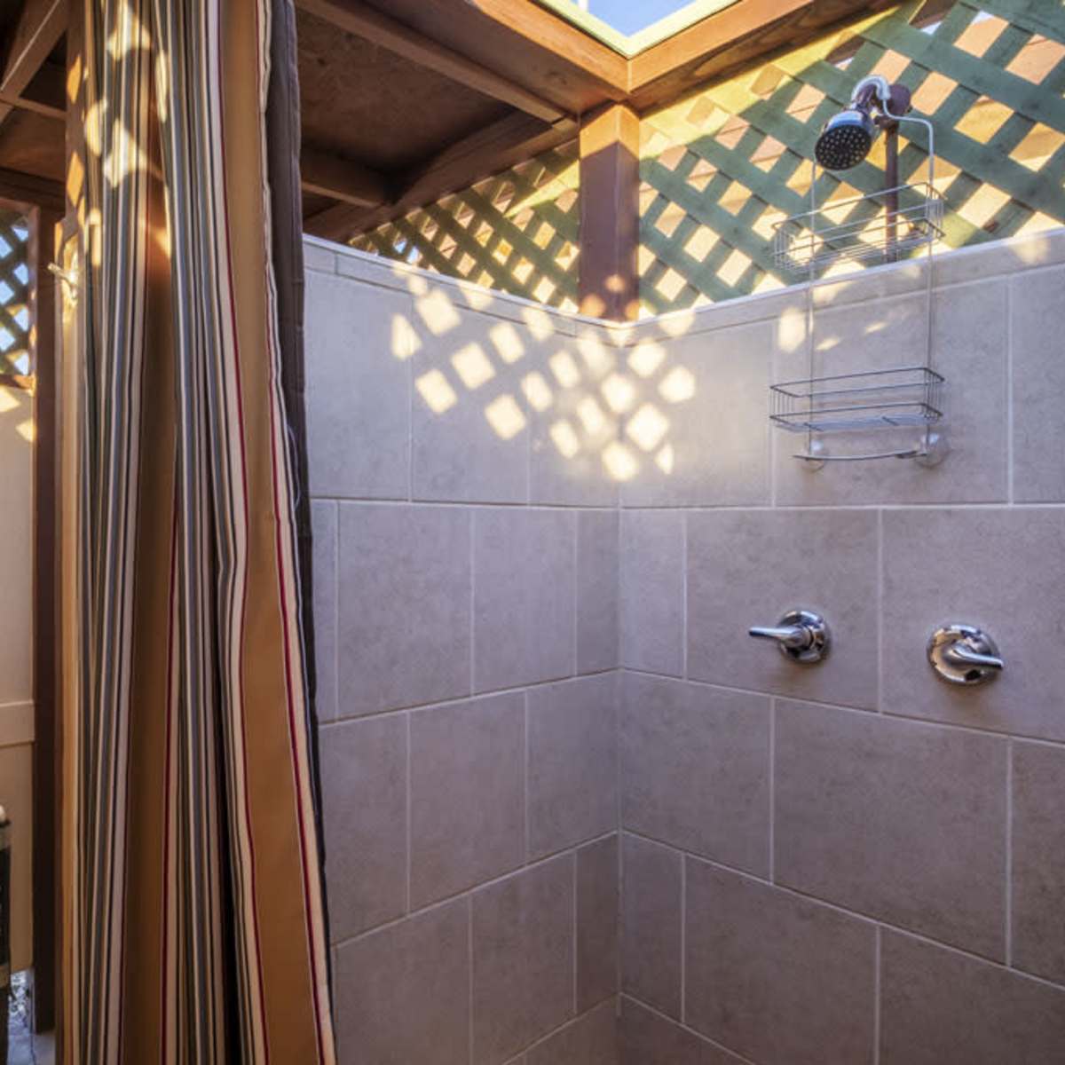 20 Contiguous Acres on a Aesthetically Ominous Scenic View Perfect for ...