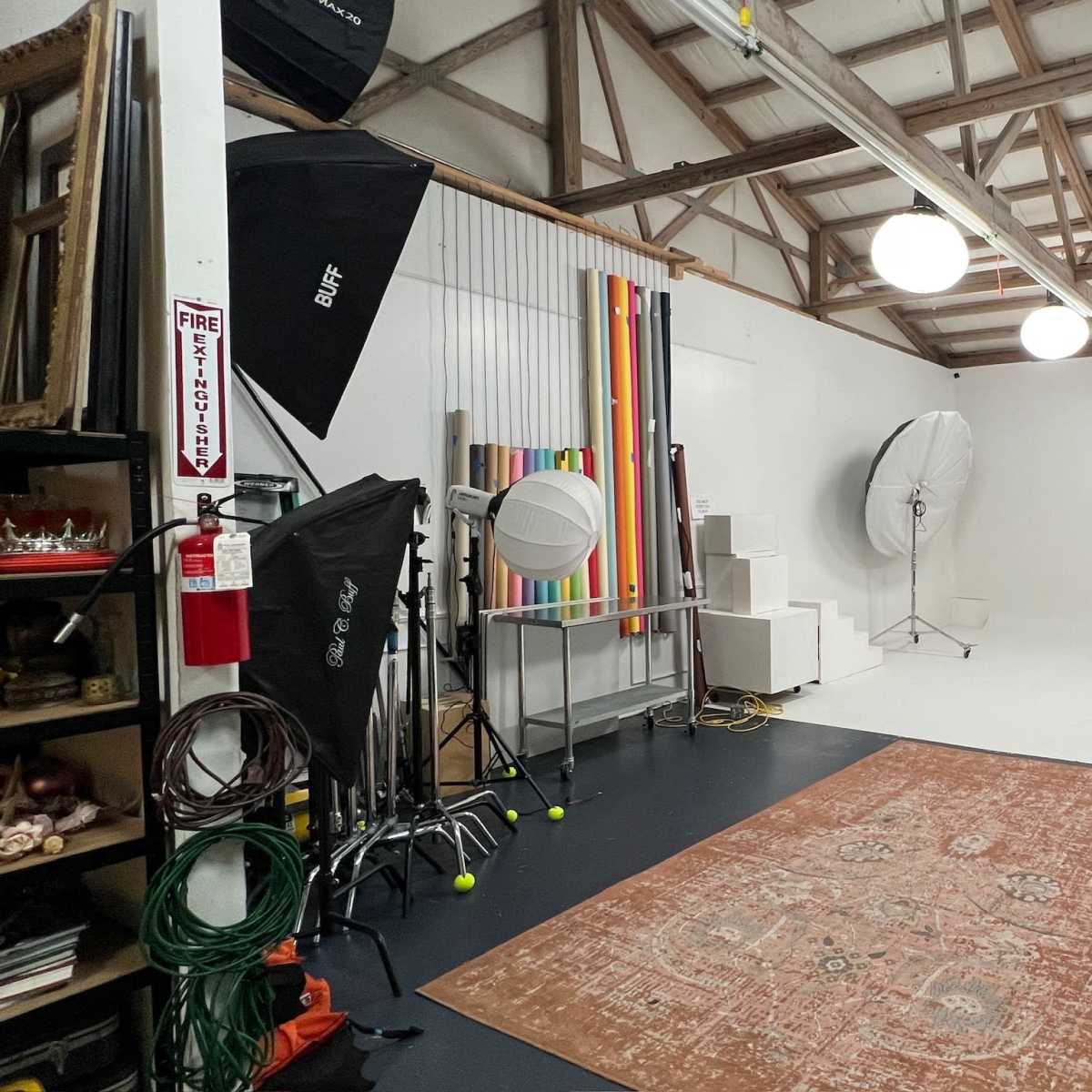 Spacious Cyclorama Photography & Production Studio w/Lighting ...