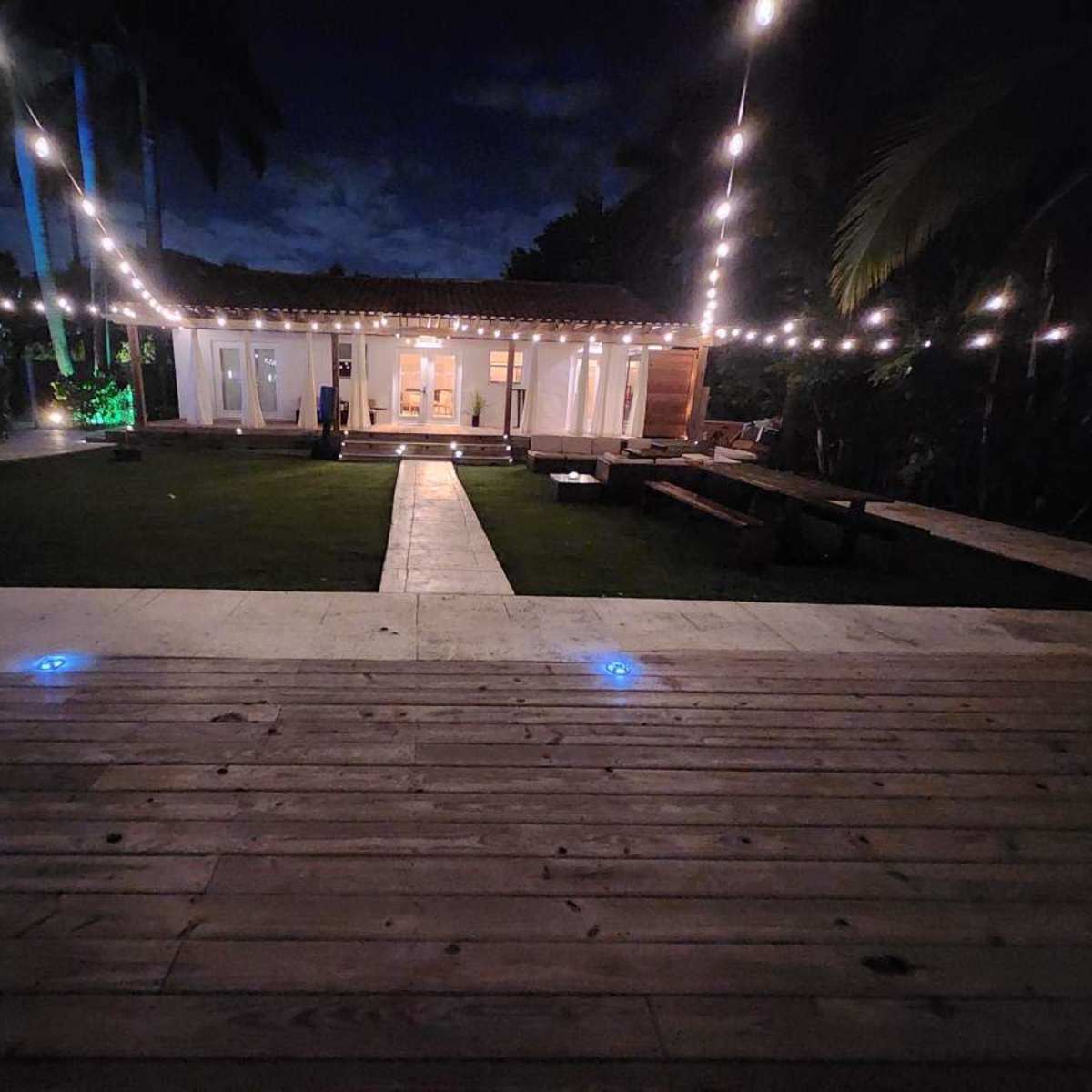 80 foot yacht waterfront property, large outdoor area, access to two ...