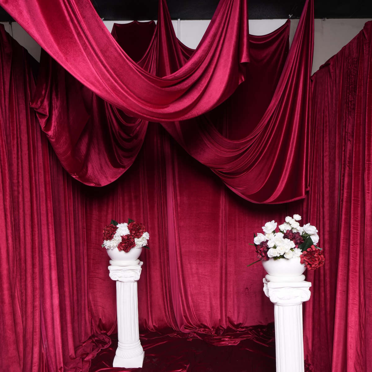 The Velvet Room – Luxe Studio Set w/ Cyclorama wall, Backdrops ...