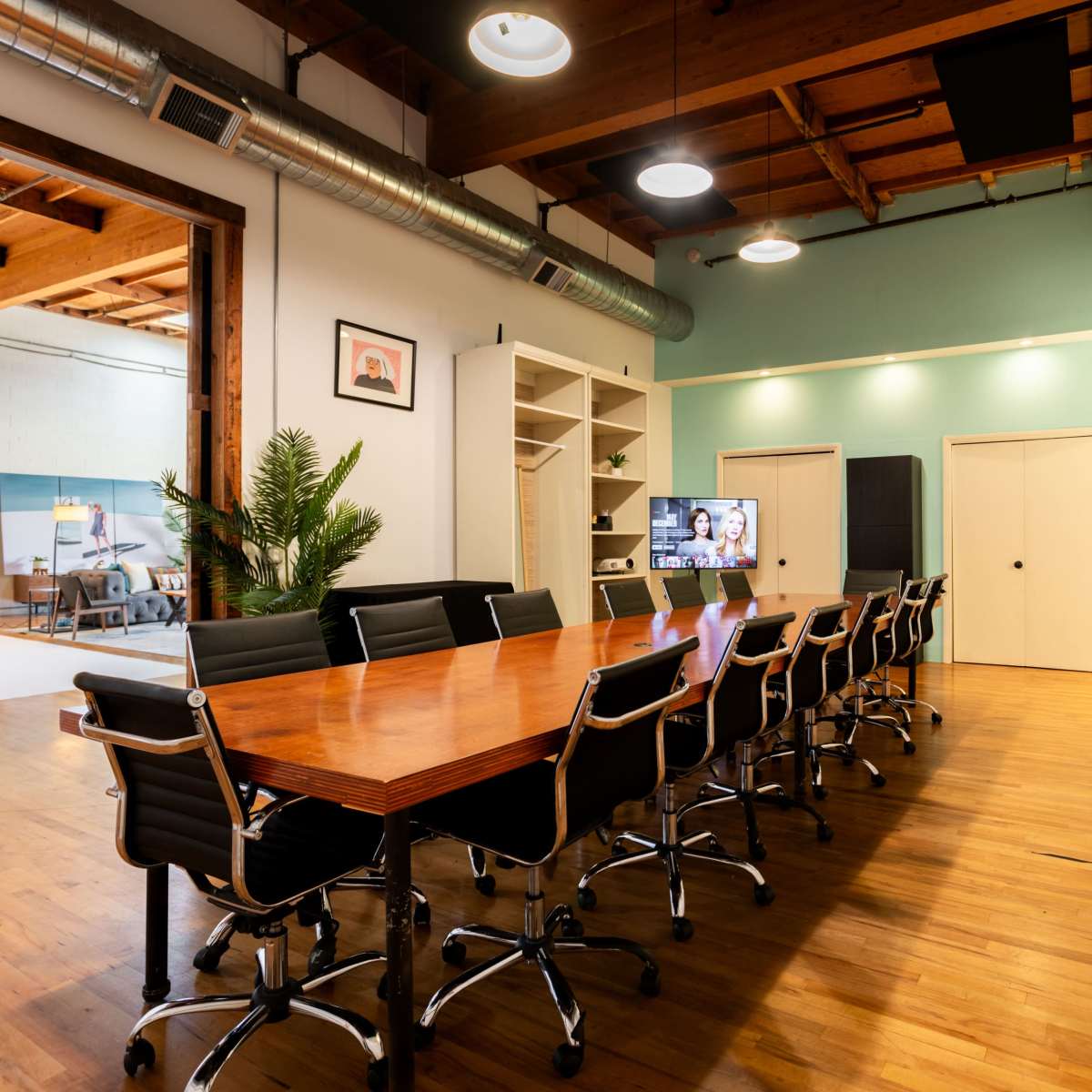 VIP Conference Room, Los Angeles, CA | Off-Site | Peerspace