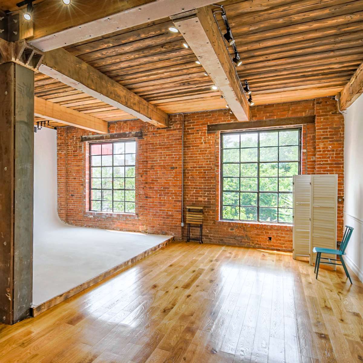 Westcott lighting equipment included - Historic Brick studio Featuring ...
