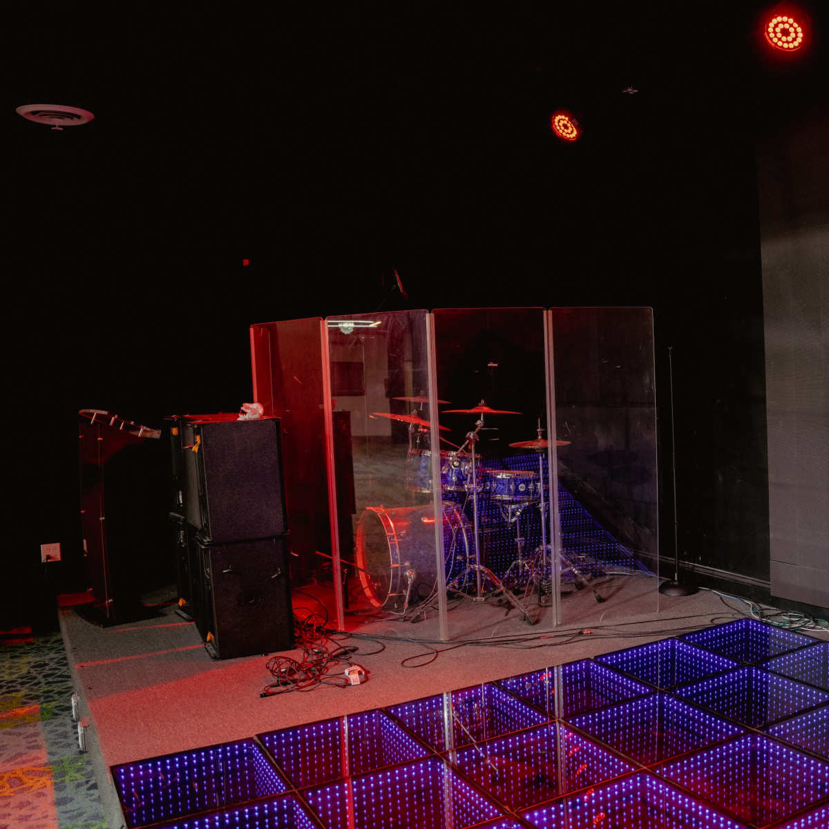 Urban ballroom with 2 option dance hall and photo studio, Chicago, IL | Event | Peerspace