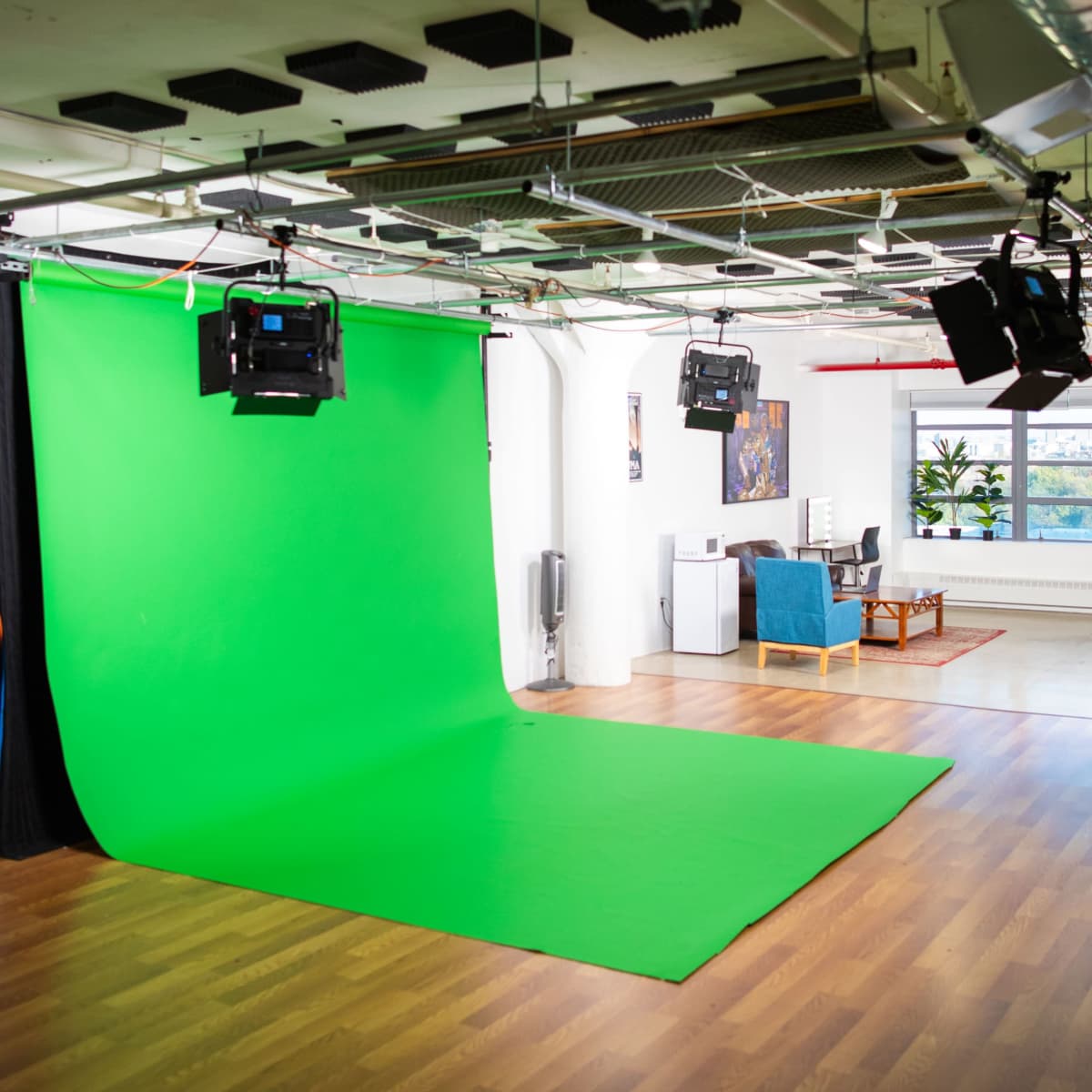 Brooklyn Navy Yard Production Studio with Lighting, Sound, Cameras and ...