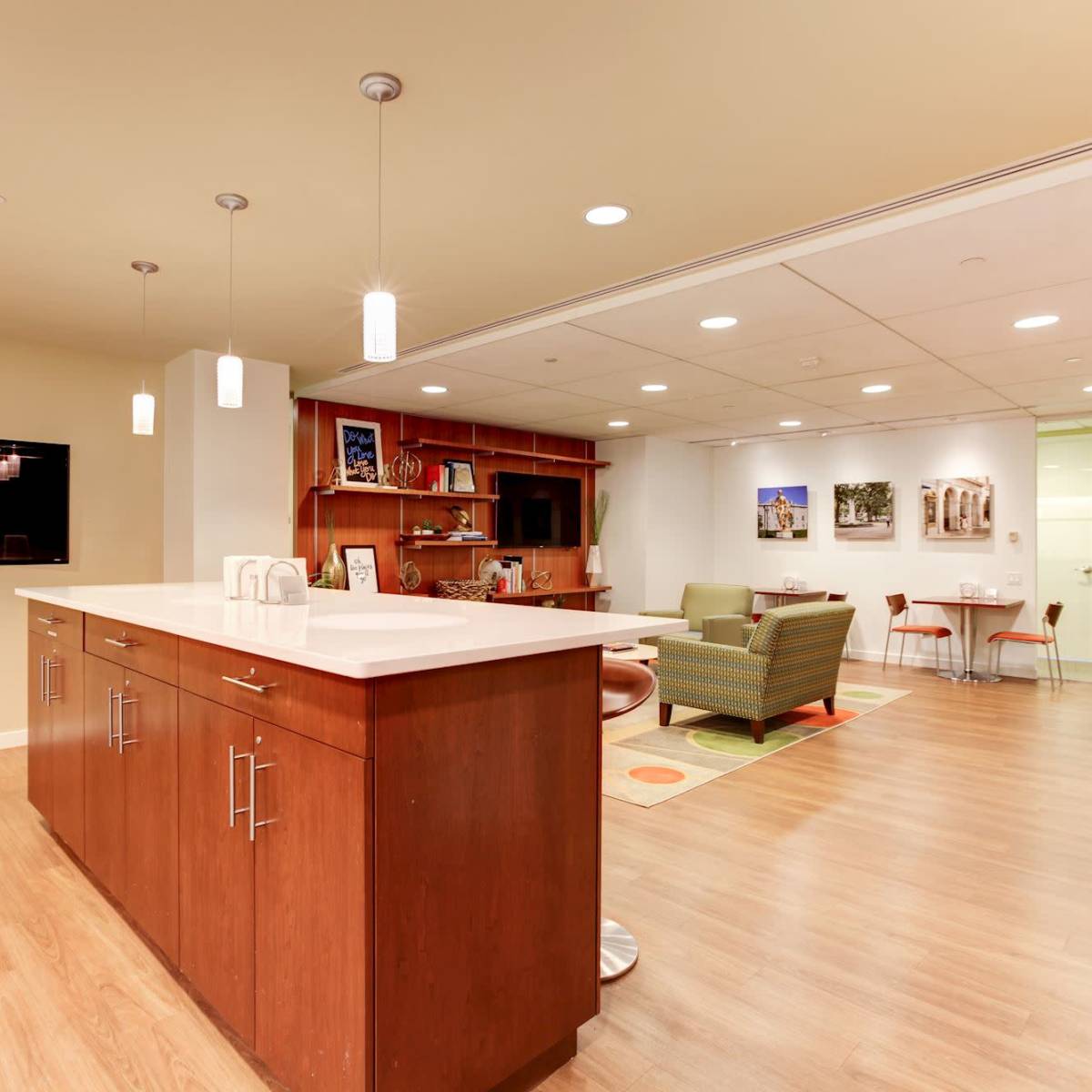 Lincoln Day Office at the Prestigious Willard Office Building ...