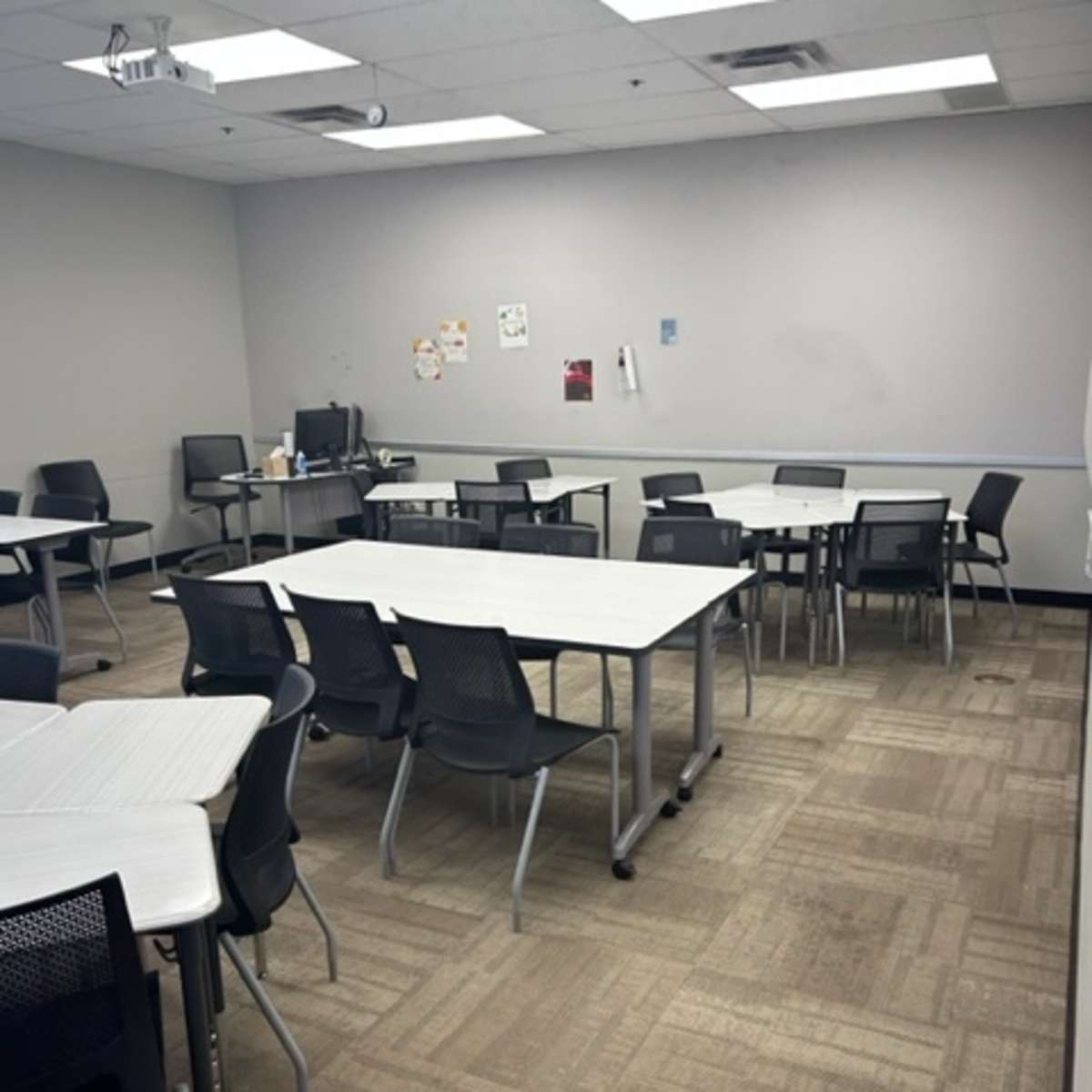 Small Classroom, Tempe, AZ | Off-Site | Peerspace