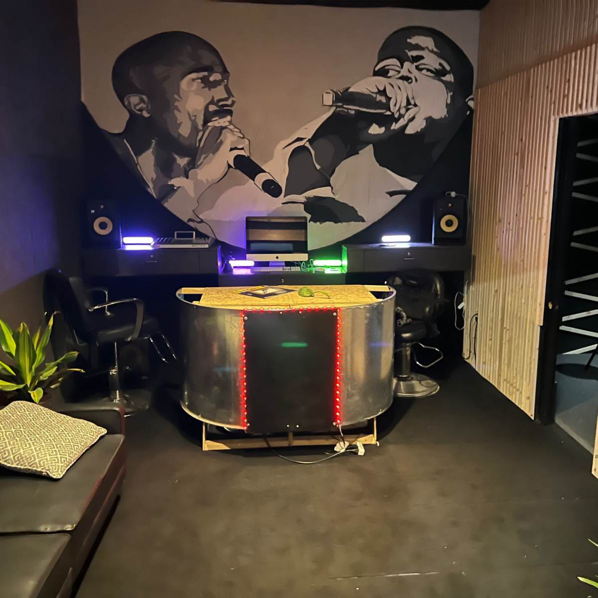 Virginia beach white Infinity wall /Greenscreen infinity wall ...