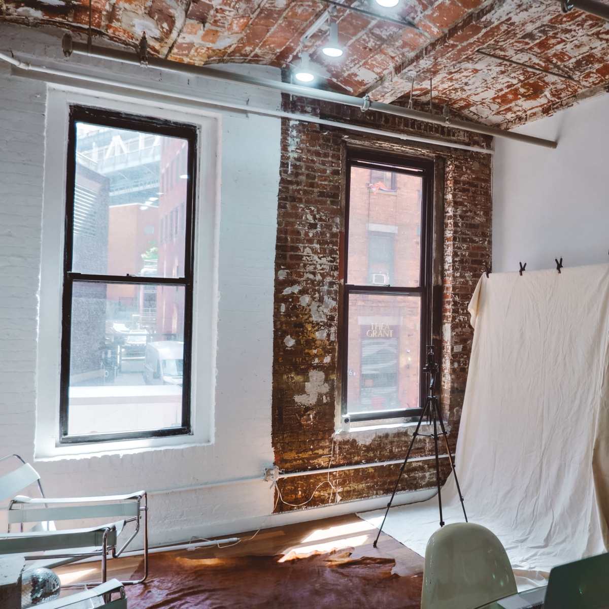 Bauhaus Creative Meeting/Production Room: Table reads, casting ...