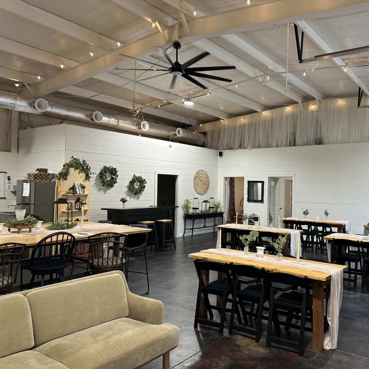 Private Studio Warehouse Surrounded by Woods and Fields, Williamson, GA ...