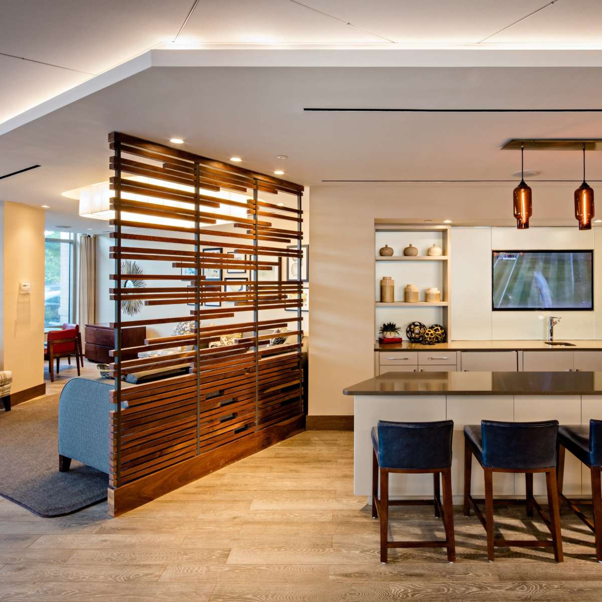 Cozy Lounge For Your Private Event w/ Comfortable Seating!, Long Island ...