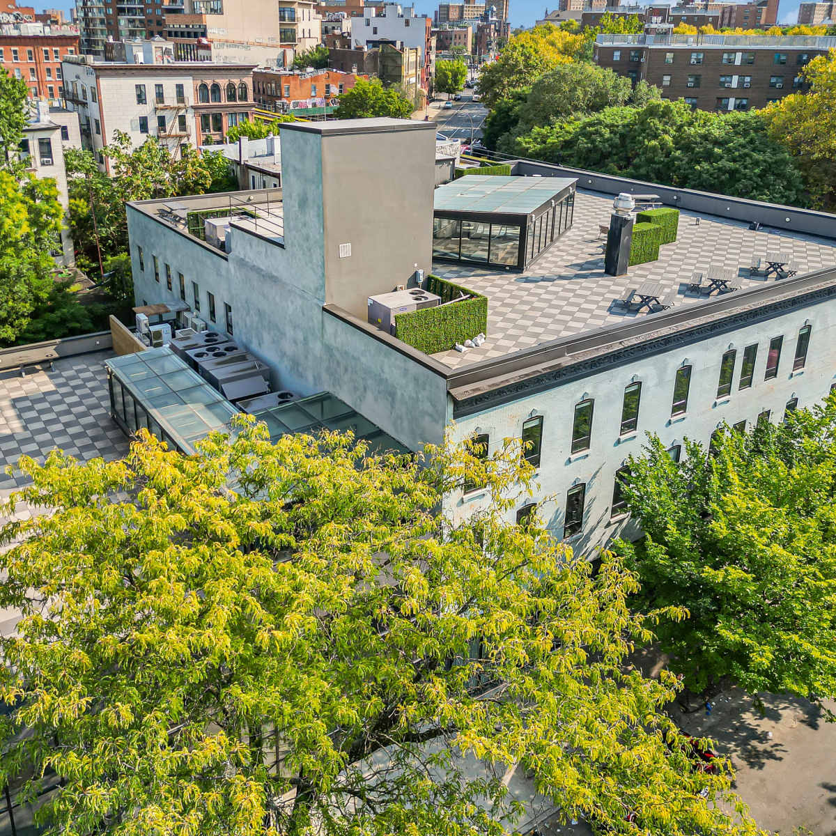 Massive Rooftop Terrace w/ Skyline View, Brooklyn, NY | Event | Peerspace