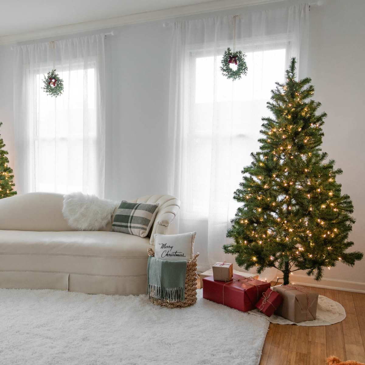 NEW! Switch Studio | Multi-Set Creative Space with Props, Backdrops ...