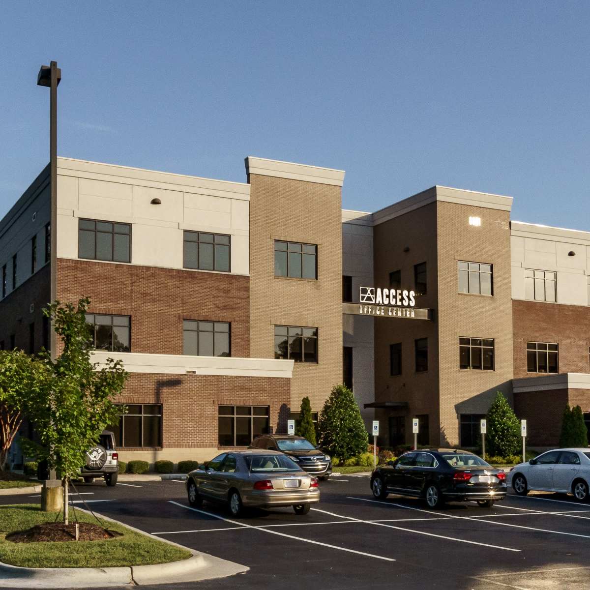 Access Office Business Center | Full-service Conference Room for 8 Near ...