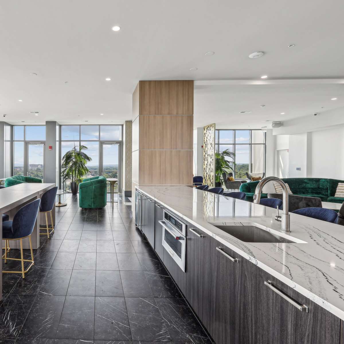 Spacious Sky Lounge with Sweeping Views of DC, Alexandria and MD ...