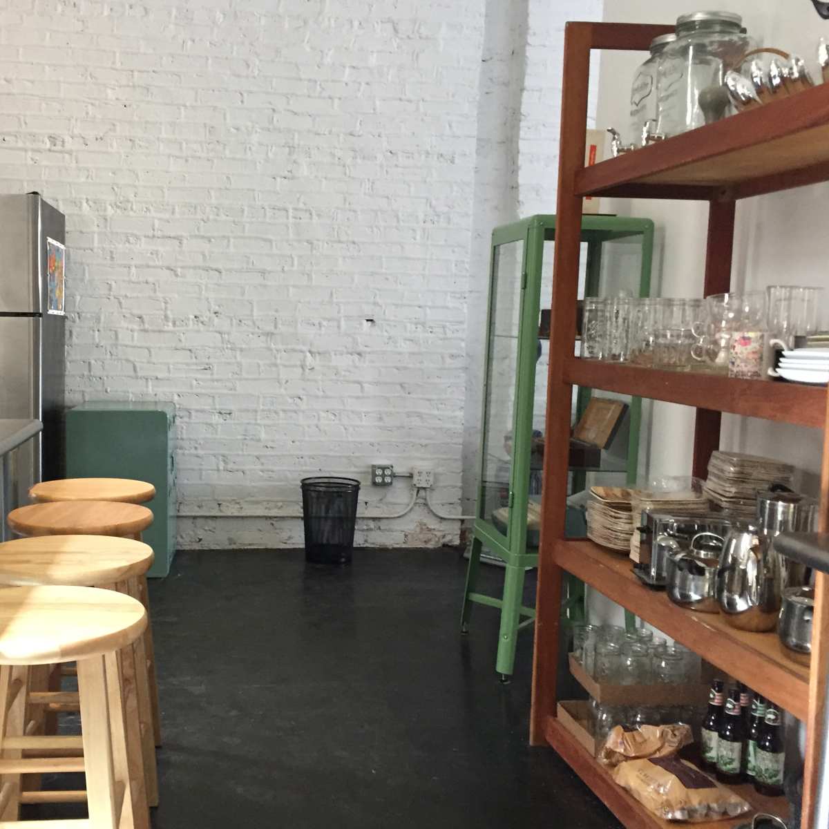 A Bright White Box: Converted Storefront in the Industrial West Fulton ...