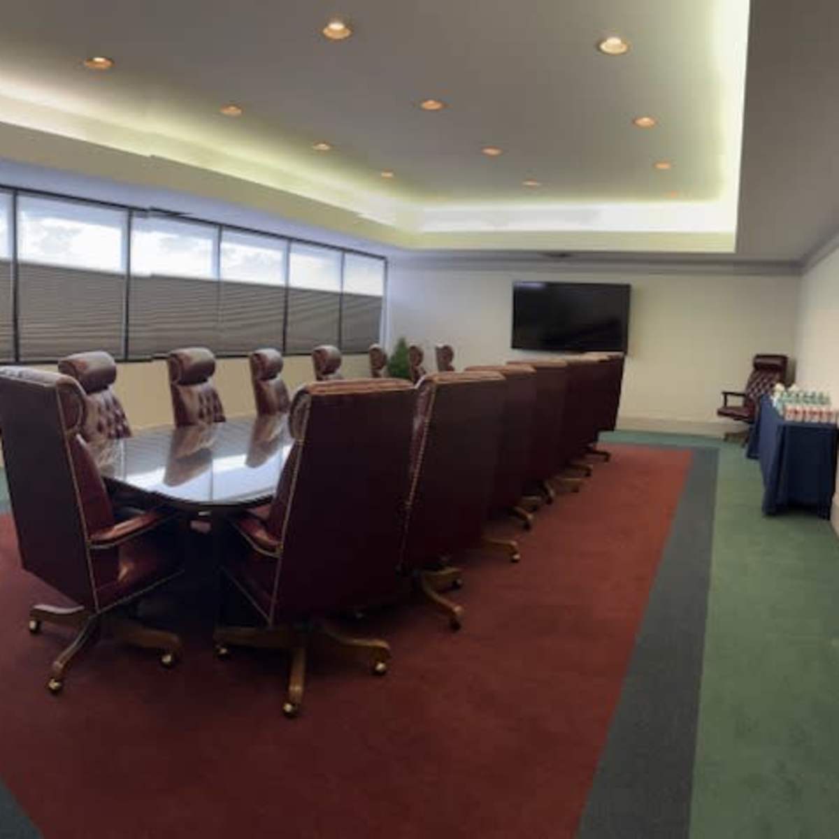 Large professional conference room in Carrollwood, Tampa, FL | Event ...