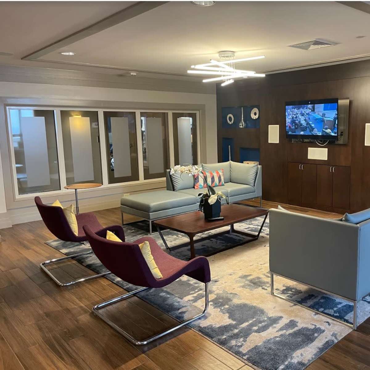 Beautiful Sky Lounge in Downtown Silver Spring | Veridian, Silver ...