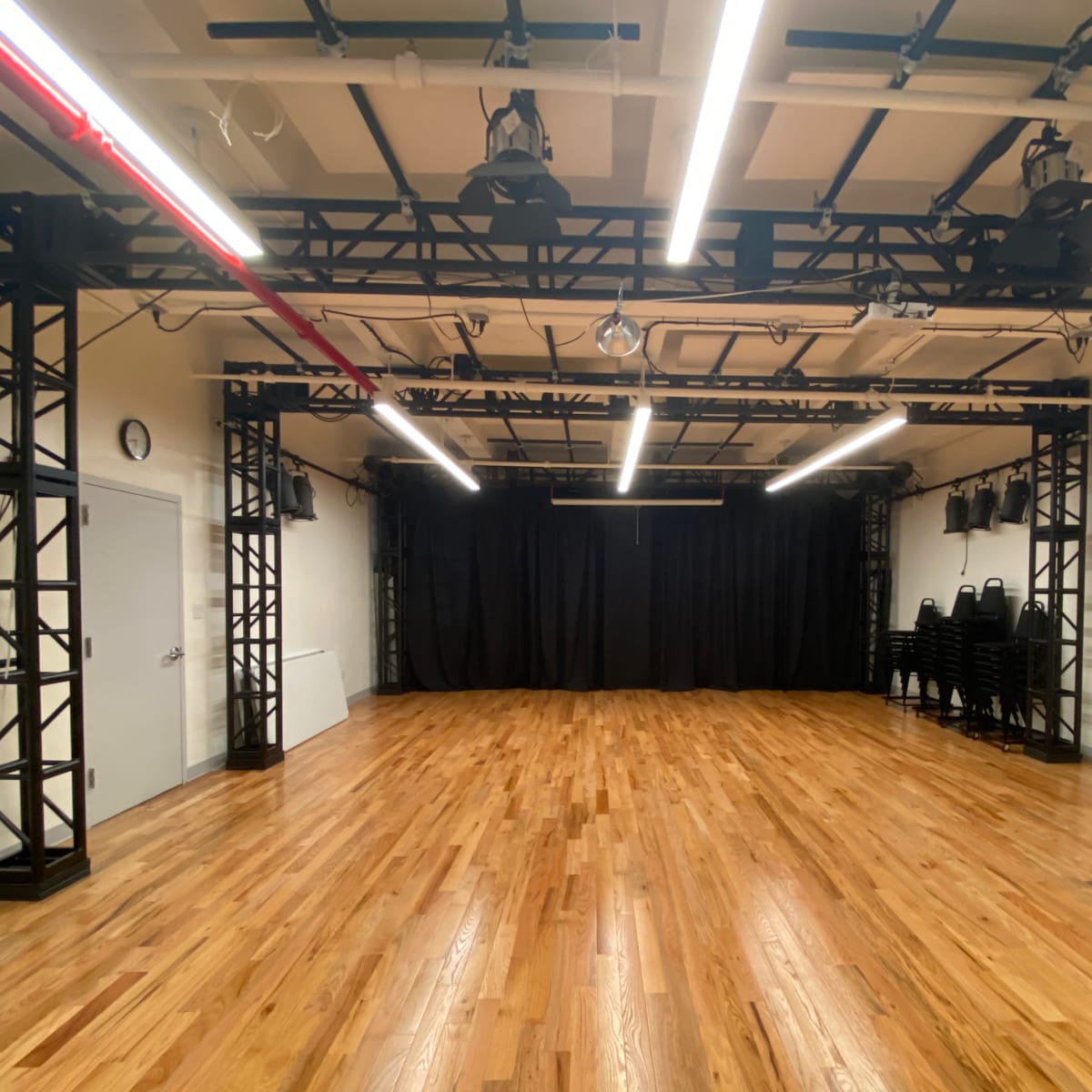 Midtown Flexible Performance Space, New York, NY | Event | Peerspace
