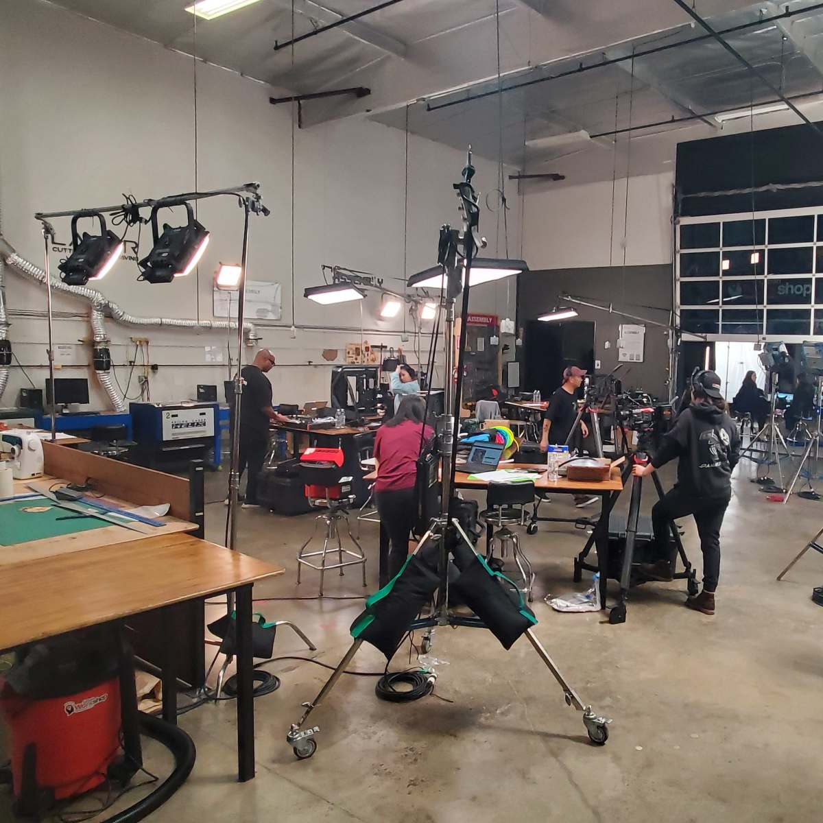 Urban Workshop | Industrial Makerspace w large office meeting space ...