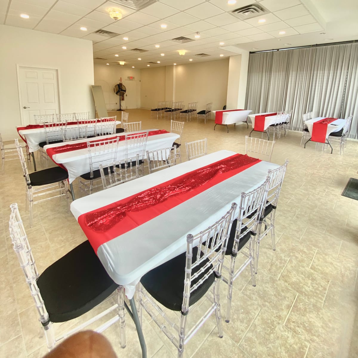 Modern Open-Concept Event venue with Natural Lighting on the Mainline ...