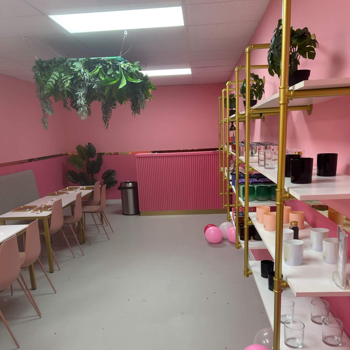 Pink Party Room | Sugar Land Creative Glam Studio, Sugar Land, TX ...