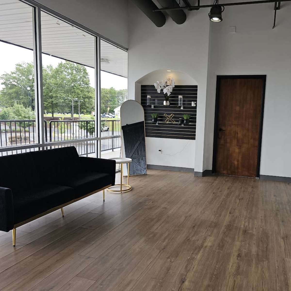 A Modern Upscale Studio Loft, Snellville, GA | Event | Peerspace