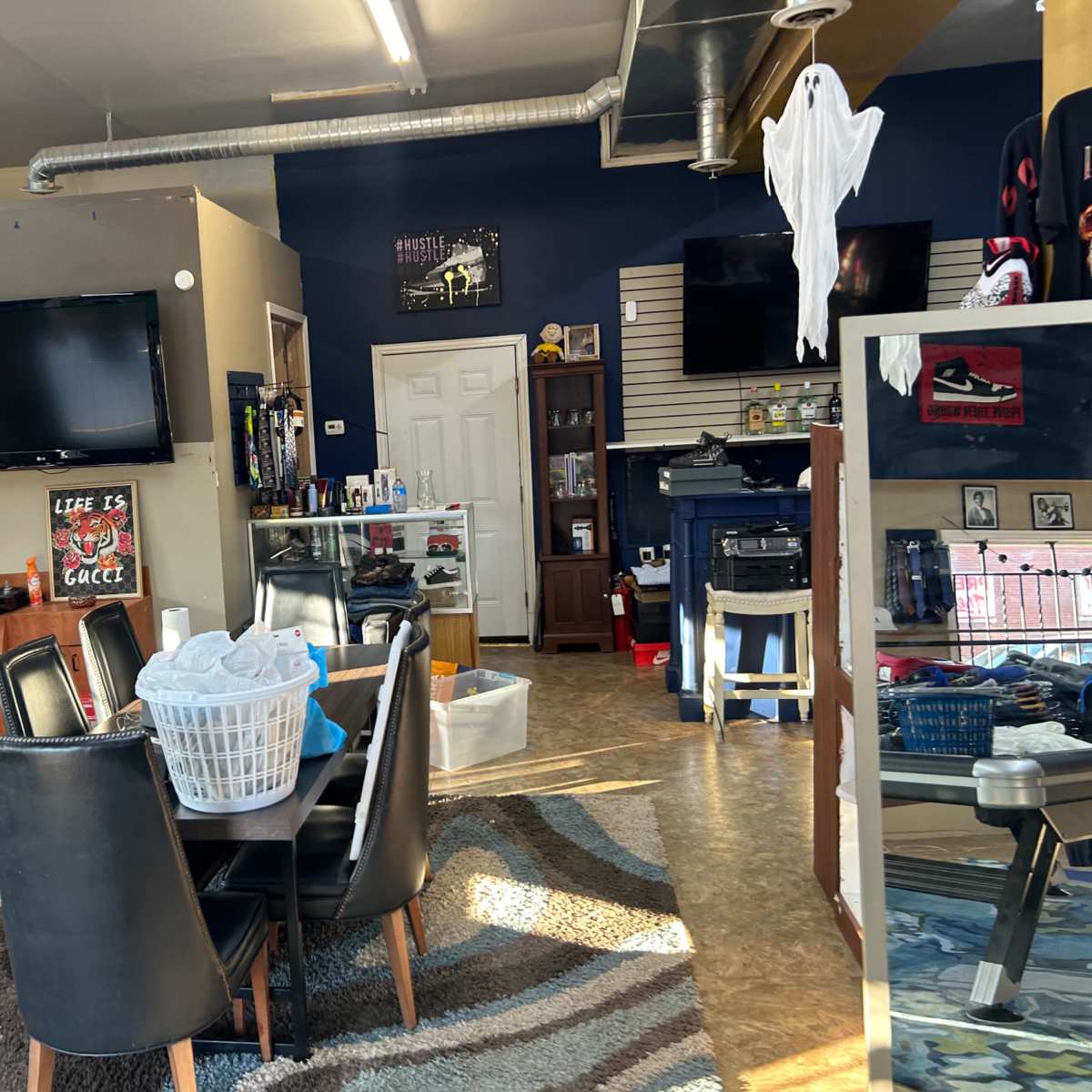 The Lounge & Showroom: Perfect for Pop-Ups, Events, and More, Buffalo ...