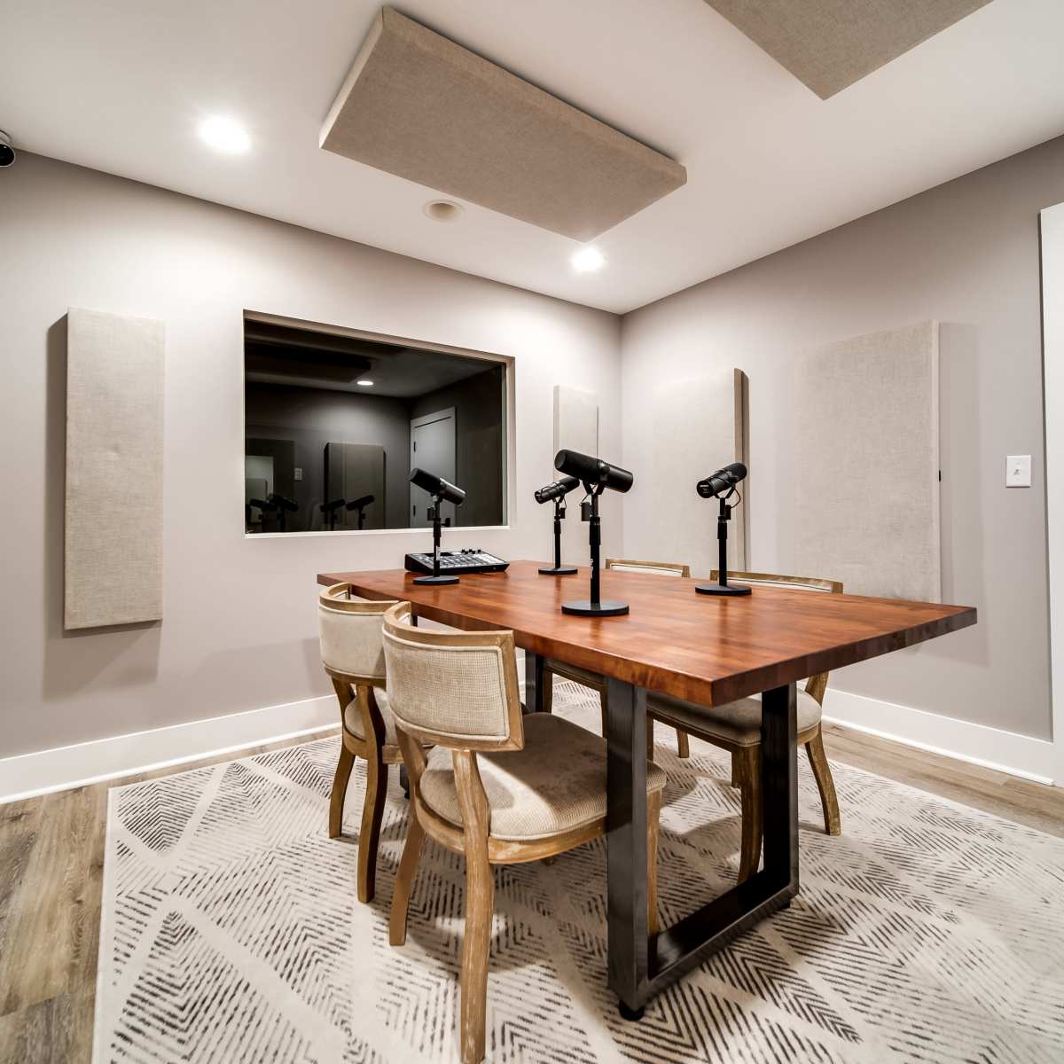 Professional Podcast Studio with High - Quality Equipment, Acoustics ...
