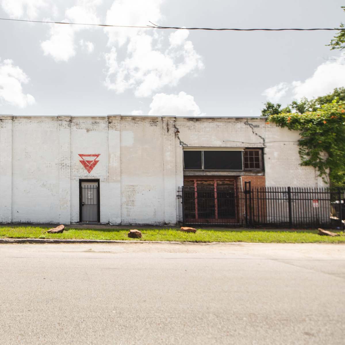 Houston Warehouse Studios | Urban Warehouse with Exposed Brick Near ...