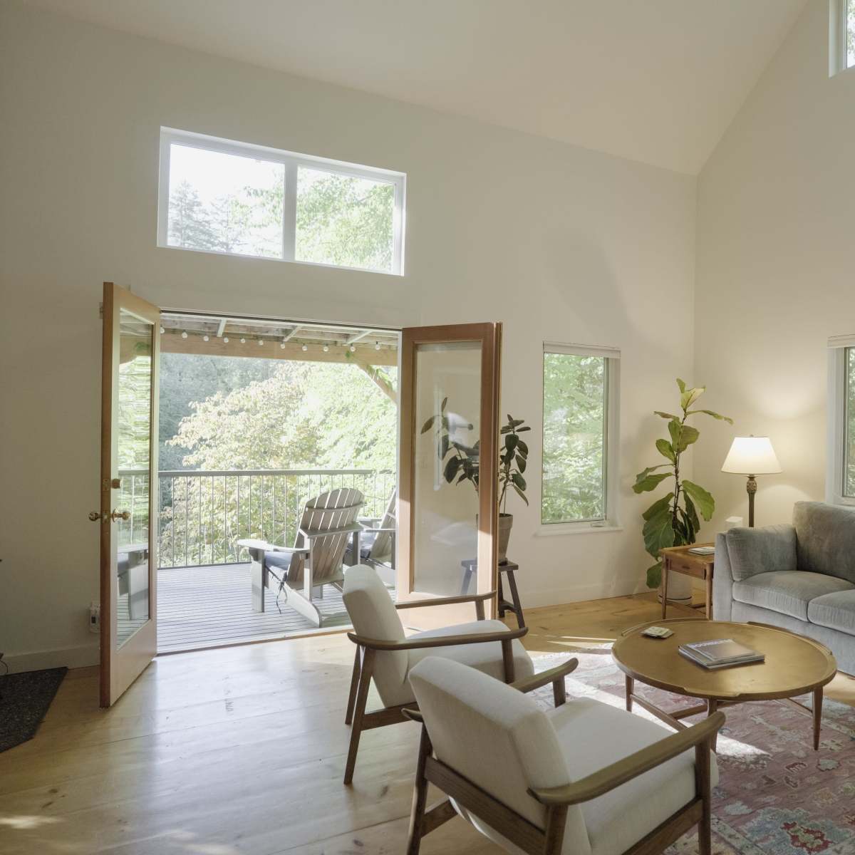 Peaceful private cottage with beautiful nature views, BAINBRIDGE ISLAND ...