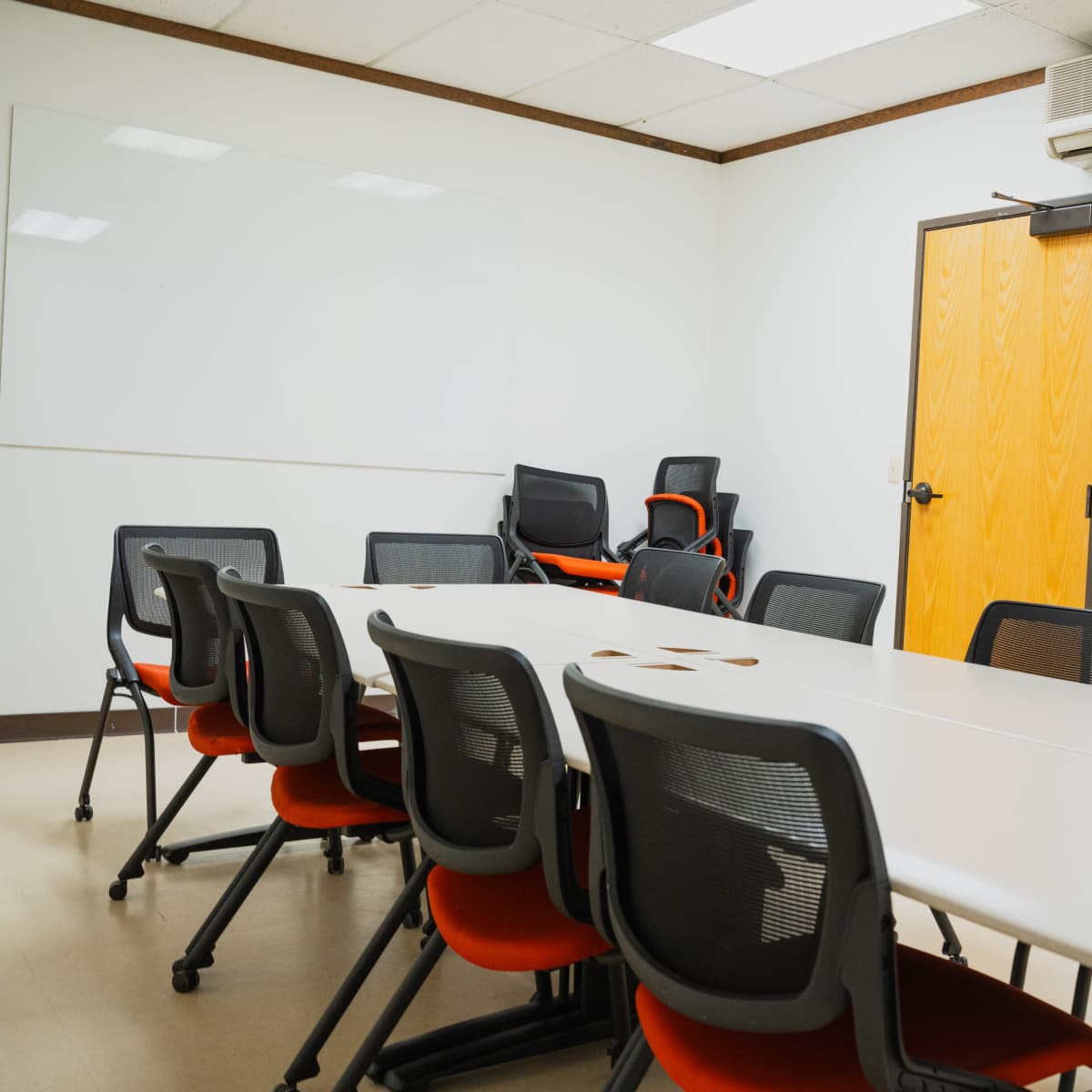 Meeting/Classroom Space (Knowledge), SeaTac, WA | Off-Site | Peerspace