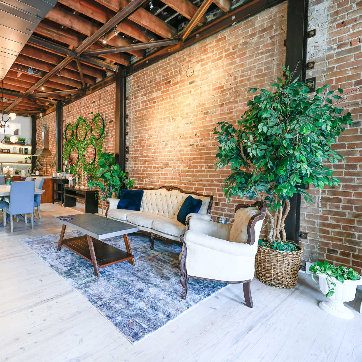 The Nellie Rose | Downtown Modern-Industrial Loft with Natural Light ...