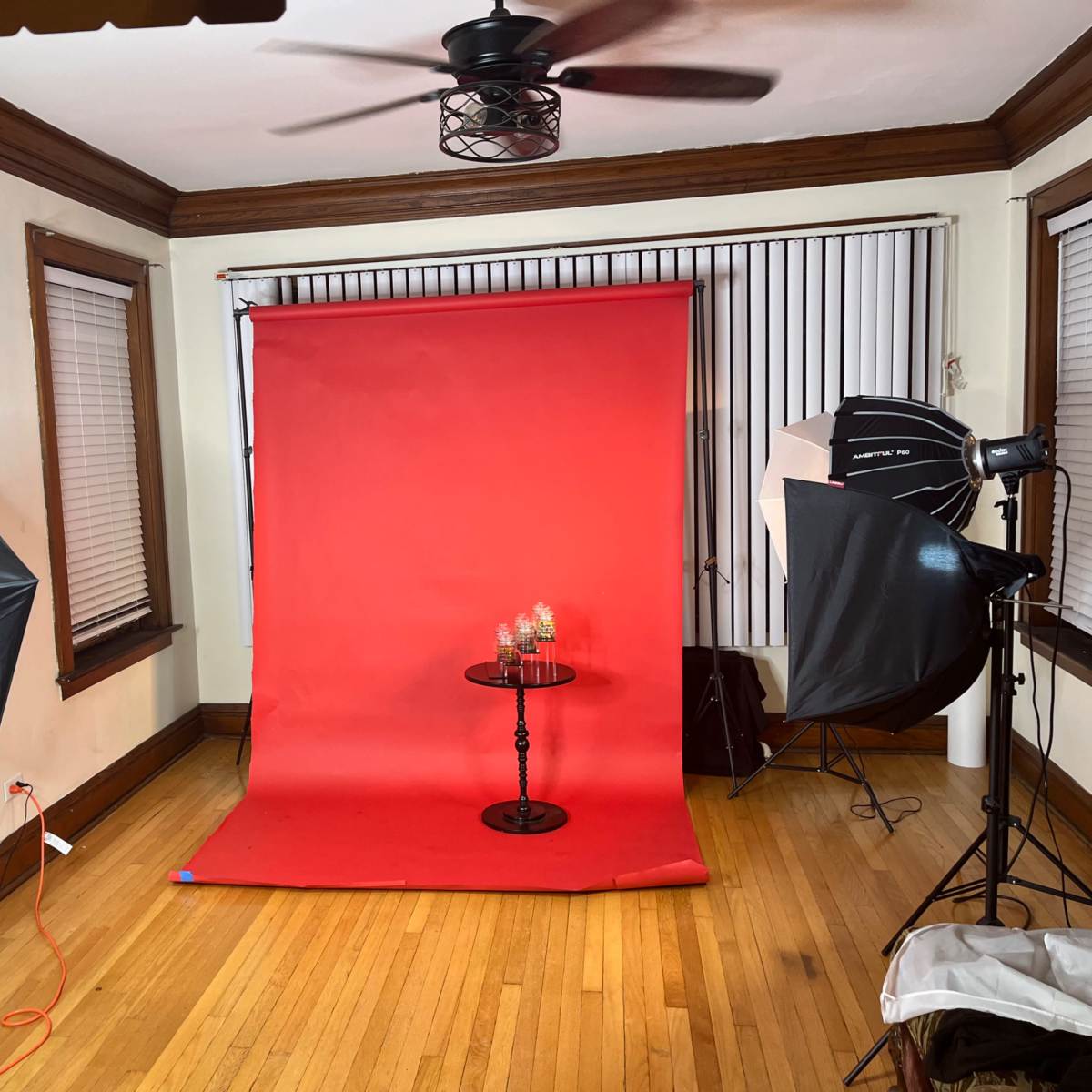 East Hyde Park Photo Studio, Chicago, IL | Production | Peerspace