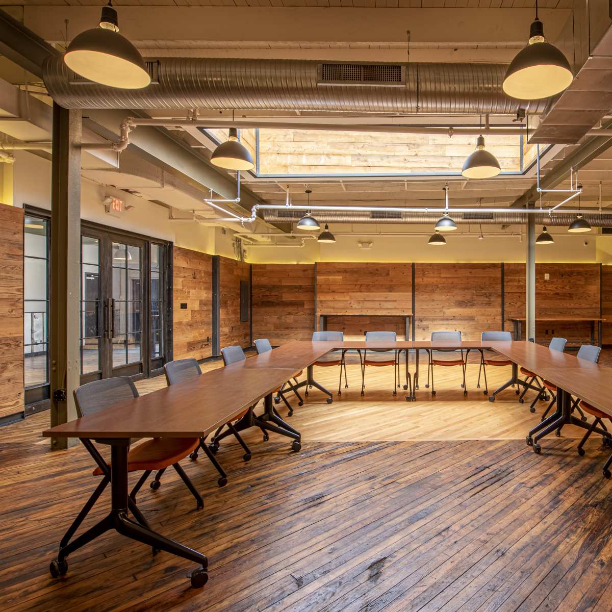 Industrial Chic Meeting Space with Fireplace, Baltimore, MD | Off-Site ...