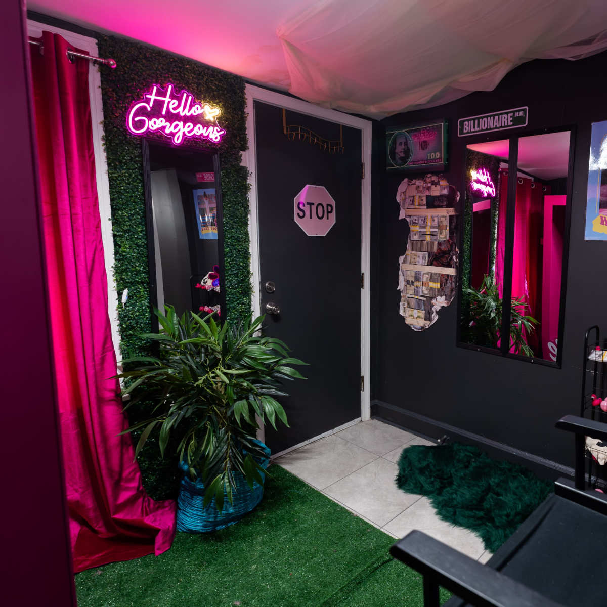 Chic, Pink, and Oh-So-Glamorous Content House, Baltimore, MD | Event ...