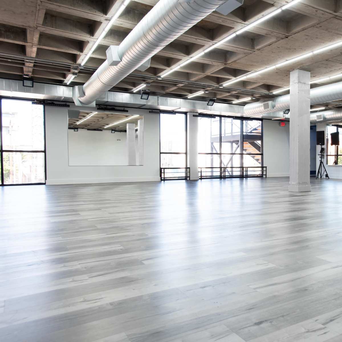 Centrally Located Brand New Dance Studio, Houston, TX | Event | Peerspace