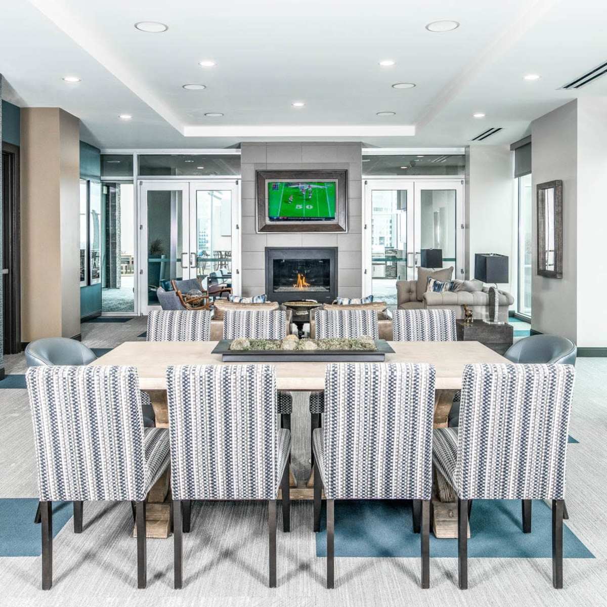 Downtown Rooftop SkyDeck with Spectacular Skyline View, Denver, CO ...