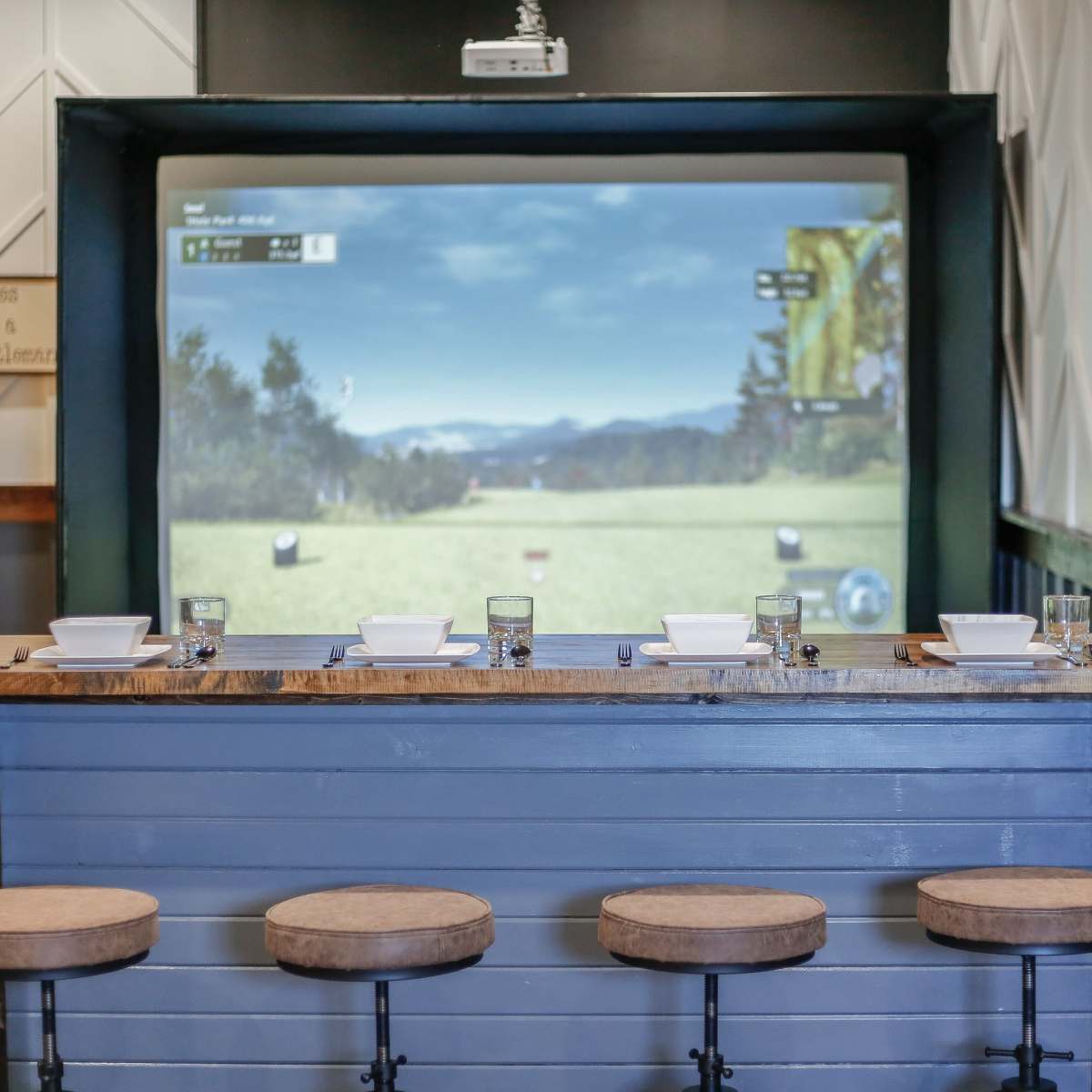 GOLF SIMULATOR - Incredible Man Cave Hang Out, Navarre, OH | Production ...