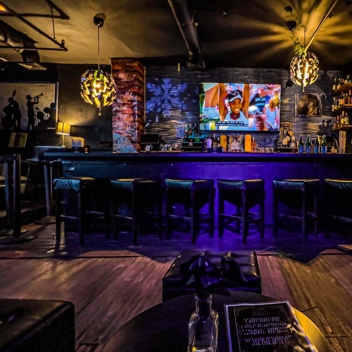 Lounge with stage on Hst dc, Washington, DC | Event | Peerspace