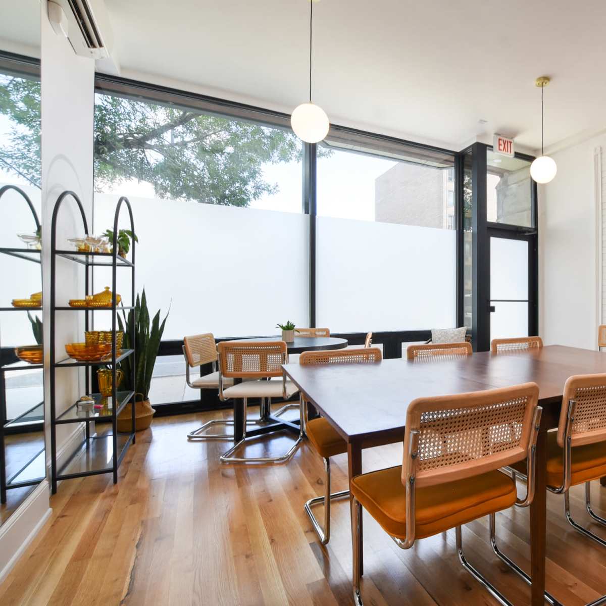 Modern Logan Square Space with Killer Chefs Kitchen, Chicago, IL | Off ...
