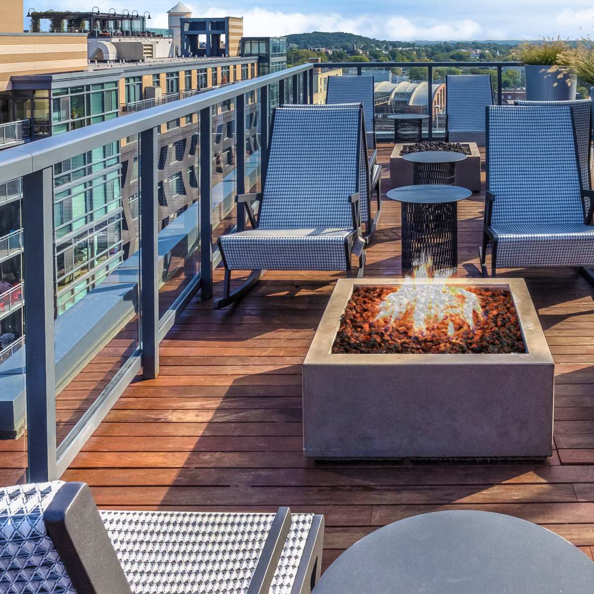 Indoor/Outdoor Rooftop Lounge Space with Breathtaking Views of ...