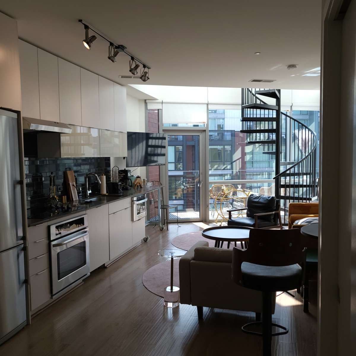 Posh Mid-century Loft, Washington, DC | Production | Peerspace