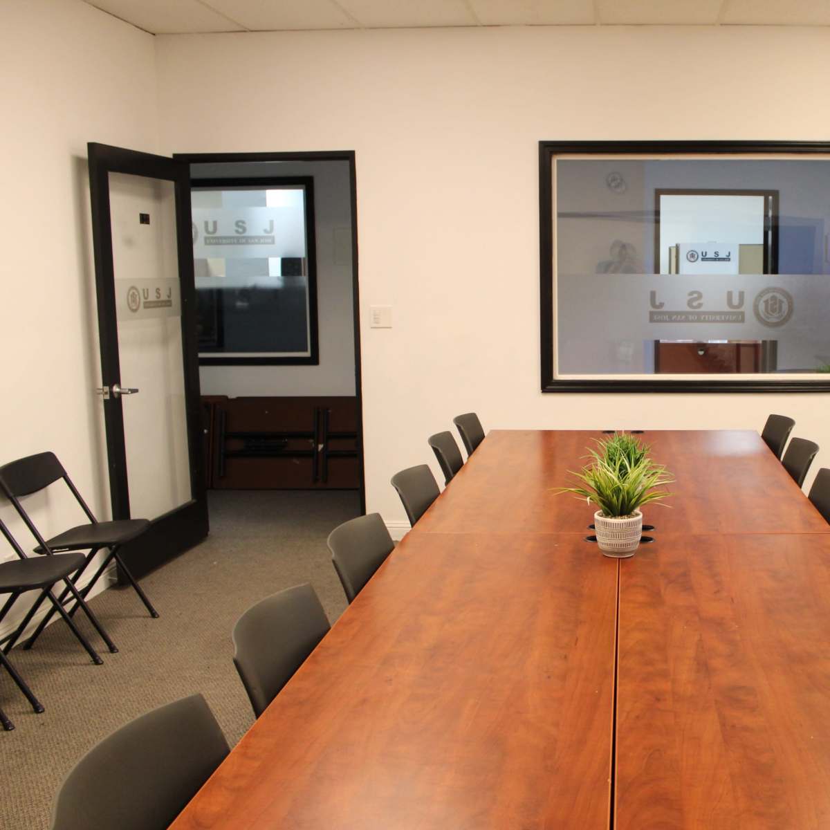 2Spacious, quiet and clean meeting room in downtown San Jose, perfect ...