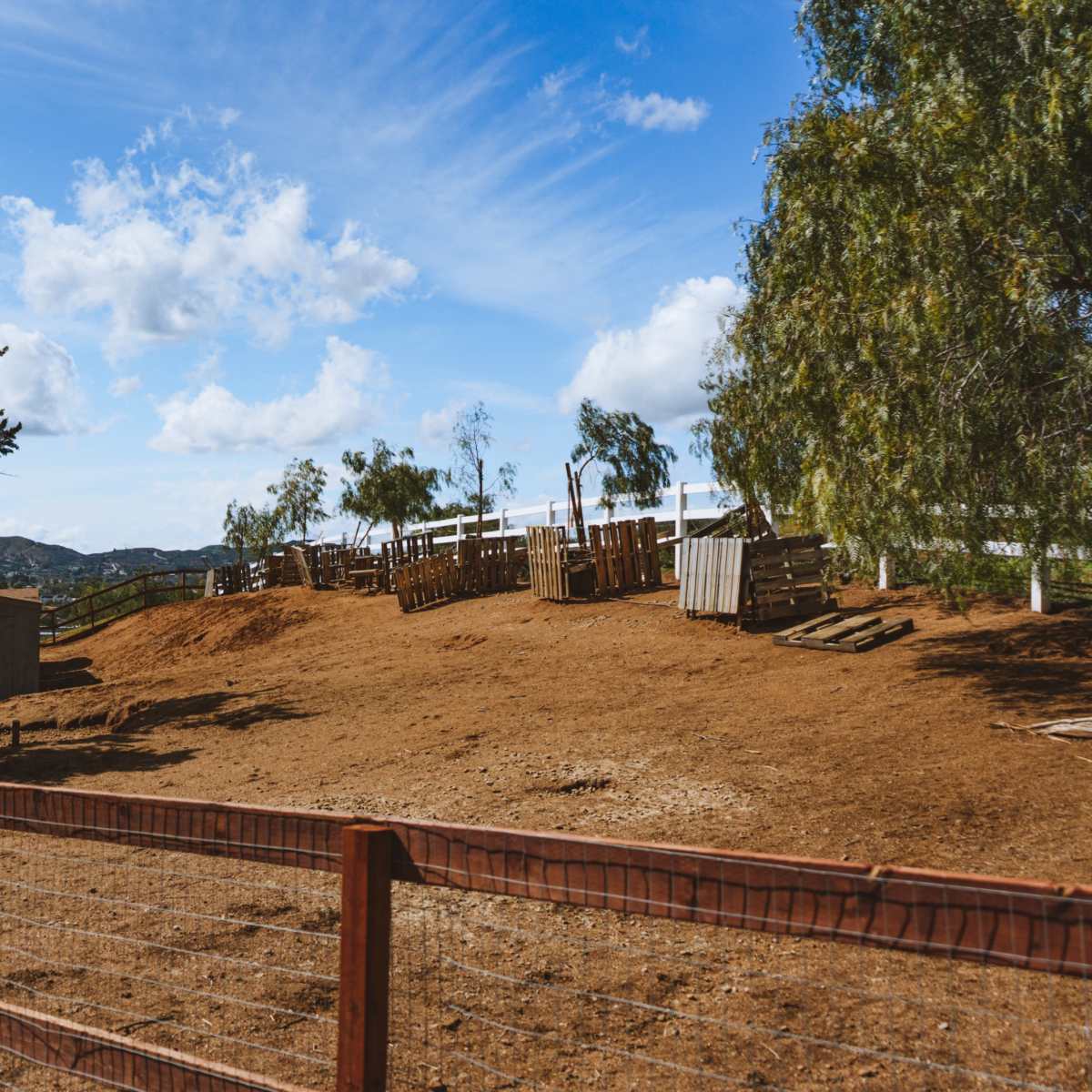 Five acre ranch on the outskirts of town, Agua Dulce, CA | Production ...