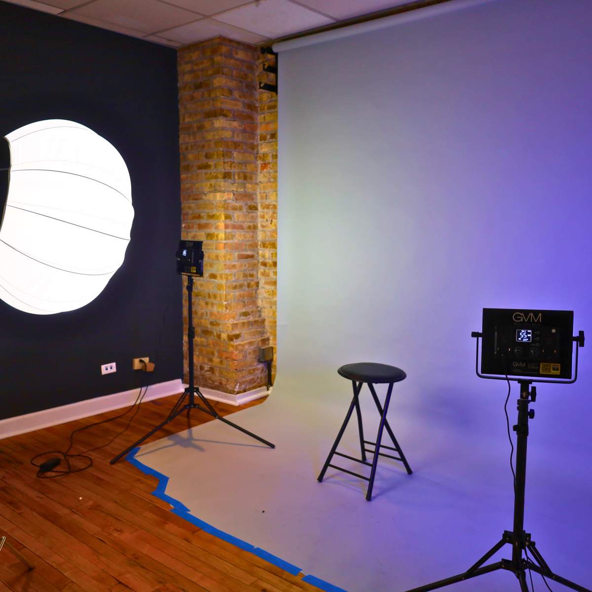 New Studio In West Loop (Exposed Brick + Paper Backdrops), Chicago, IL ...