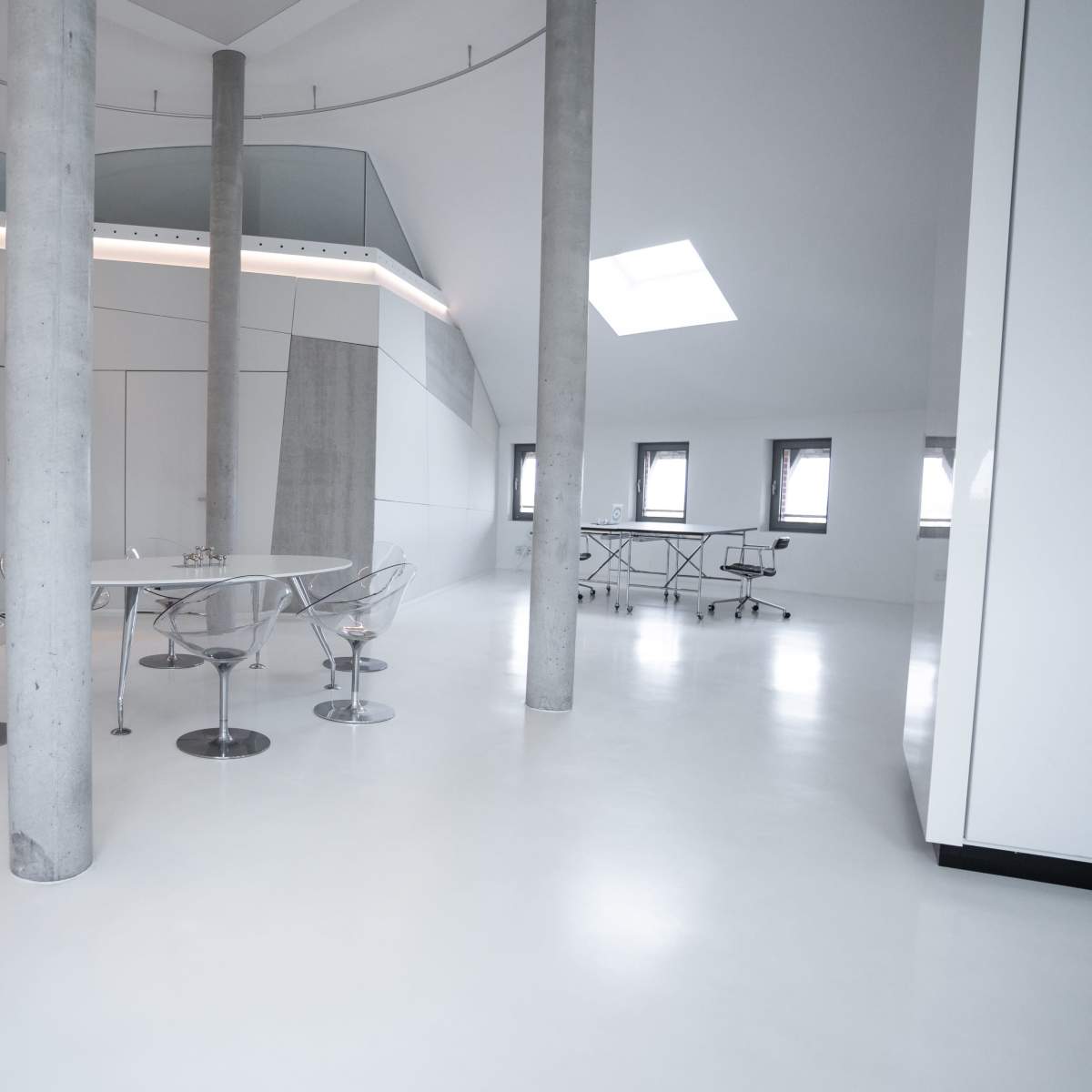 Cosmic Chic Penthouse mit Blick auf die Skyline, Berlin | Production ...