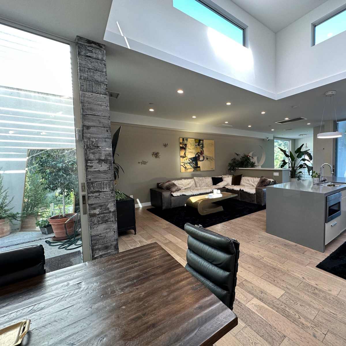 Modern Silver Lake Multi-Level House with lots of Natural Light Windows ...
