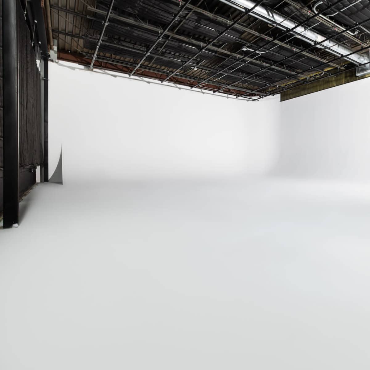 Brand New - Large - Boston White Cyc Production Studio, Watertown, MA ...