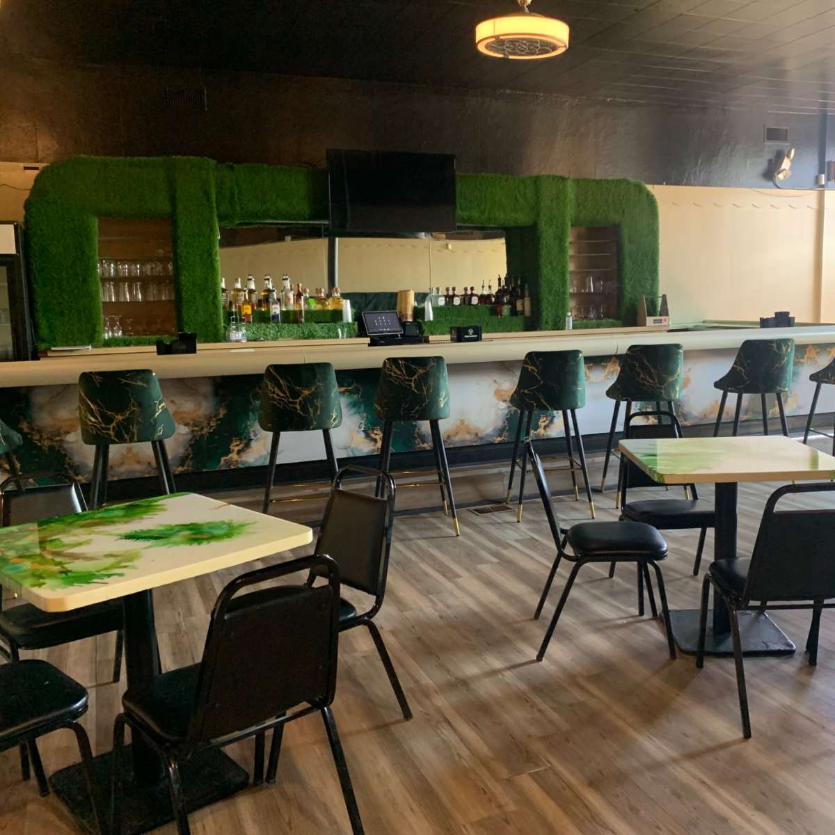 Unique Green forest Lounge, Cleveland, OH | Off-Site | Peerspace
